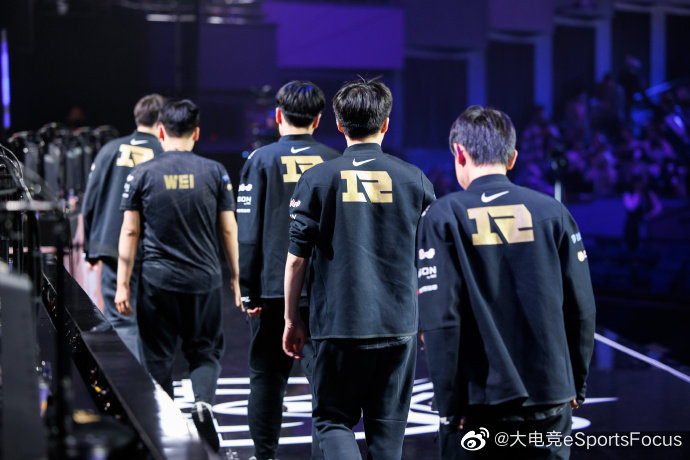 RNG分享赛后返图 勇敢大步的向前走！__财经头条
