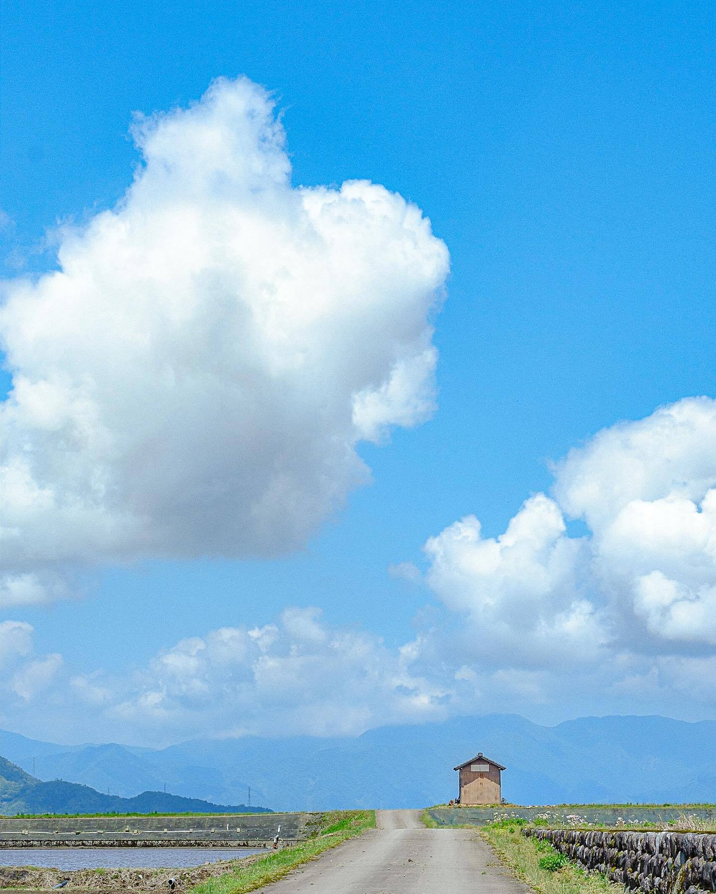 云 ，Kosuke Okude仿如 动漫场景般的街头影像__财经头条