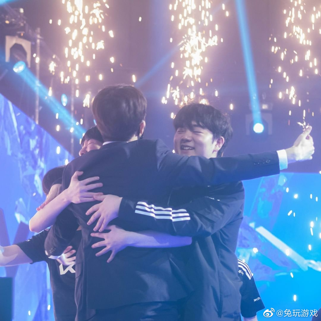 DK夺冠现场返图