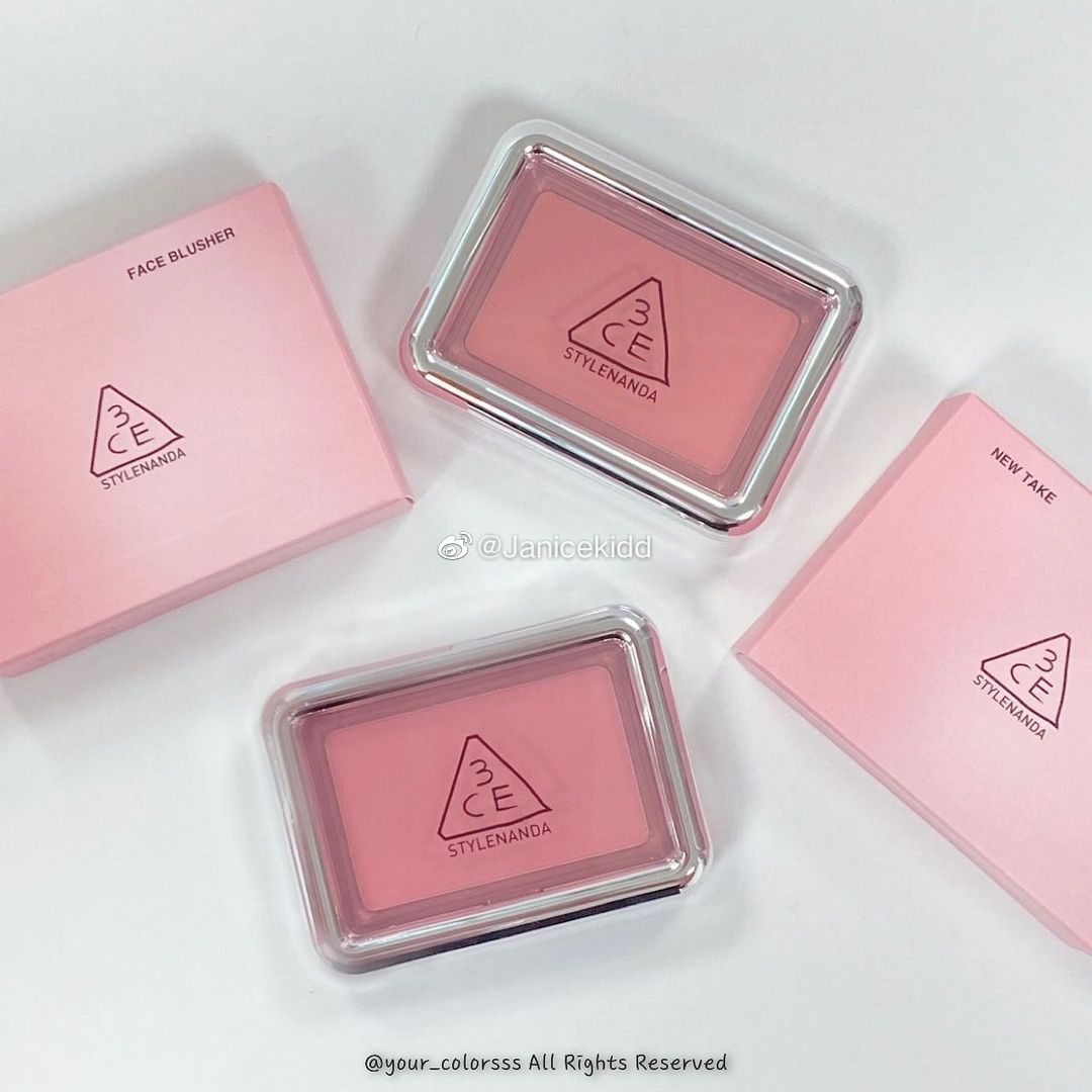 3CE 新品腮红，色号： themotion 杏桃色 slideslowly 暖粉色__财经头条