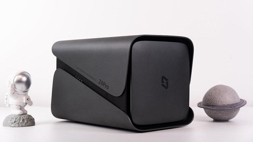 极空间Z4Pro评测：一款新手看来简单，高阶用户也能满意的NAS|存储|硬盘|阵列_新浪新闻