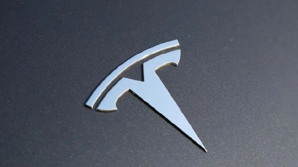 “争抢”特斯拉中国工厂厂长-新浪汽车