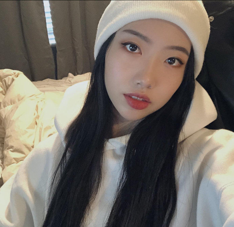 尼菈英雄设计师小鱼（Sojyoo）__财经头条