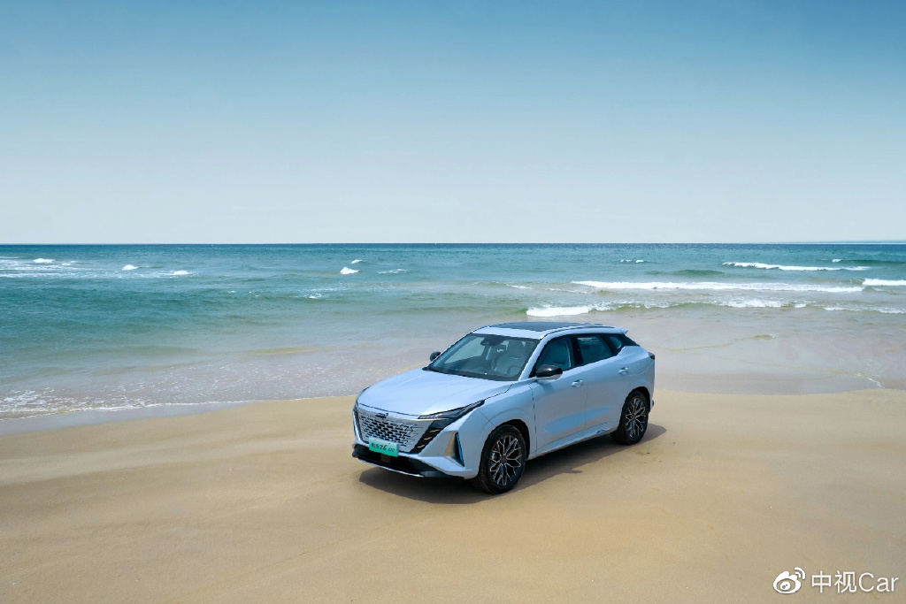 15万的价格买纯电智能SUV，试驾长安欧尚Z6 iDD__财经头条