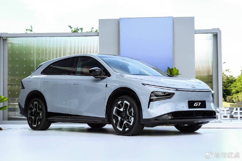 小米YU7、小鹏G7该选谁？-新浪汽车