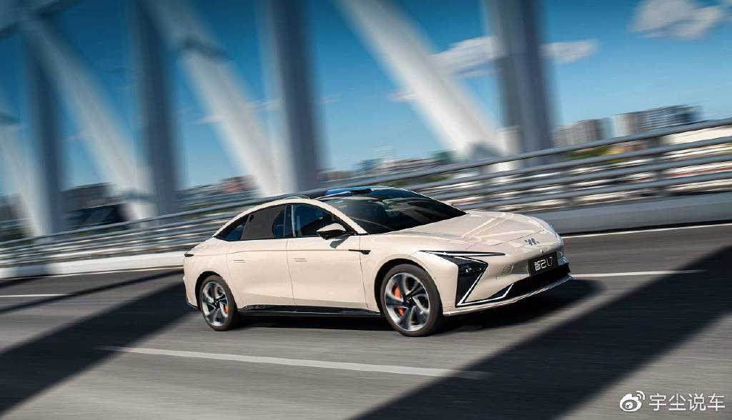 智己NOA BETA版正式开启智己L7用户公测招募__财经头条