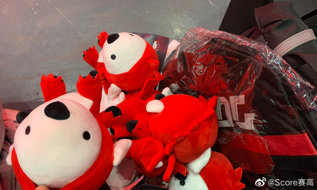 JDG全新队标，品牌升级，真的很酷！|队标|战利品|升级_新浪新闻