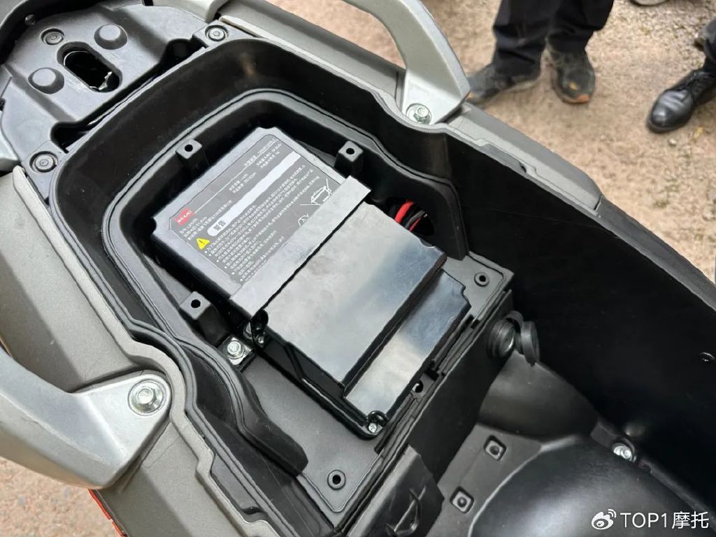 13980元！无极SR150GT H上市，混动版与燃油版同价-新浪汽车