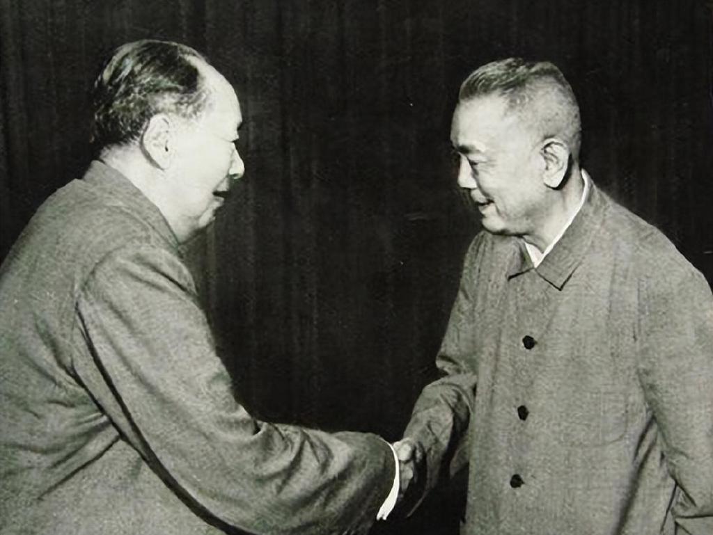 华国锋说完不成调粮任务，李先念：这事我做不了主，要请示总理