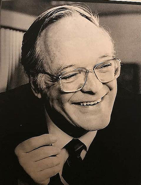 31年回报55倍！约翰·聂夫：低估值价投的王道__财经头条