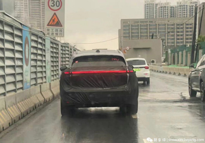 搭载激光雷达，蔚来NT2.0平台打造，全新蔚来ES8谍照曝光__财经头条