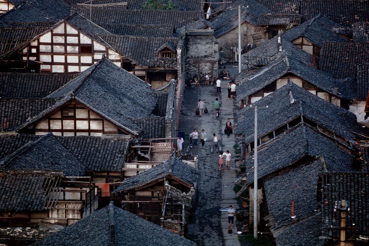 1981年，成都盛夏的午后。Photo by Bill Hocker