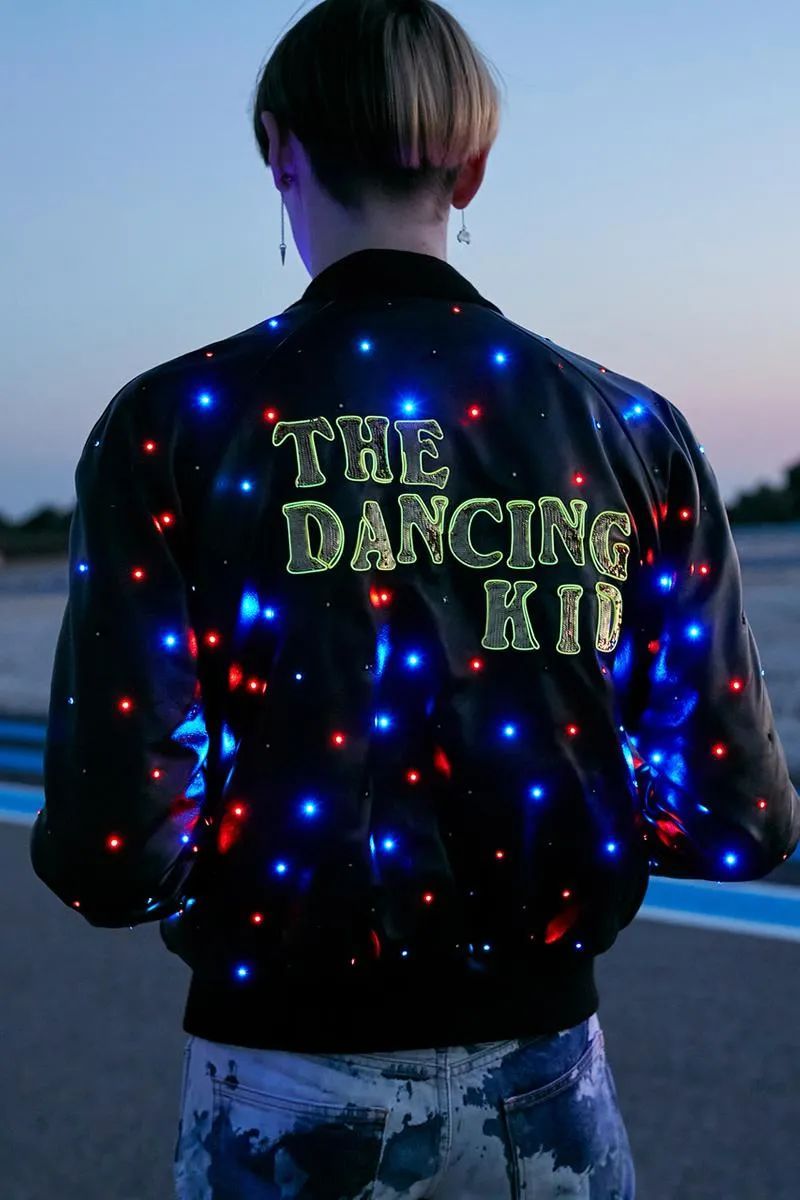 CELINE 的支持者，只剩下 TS 这群 Hedi Boy，和 Lisa 的粉丝？