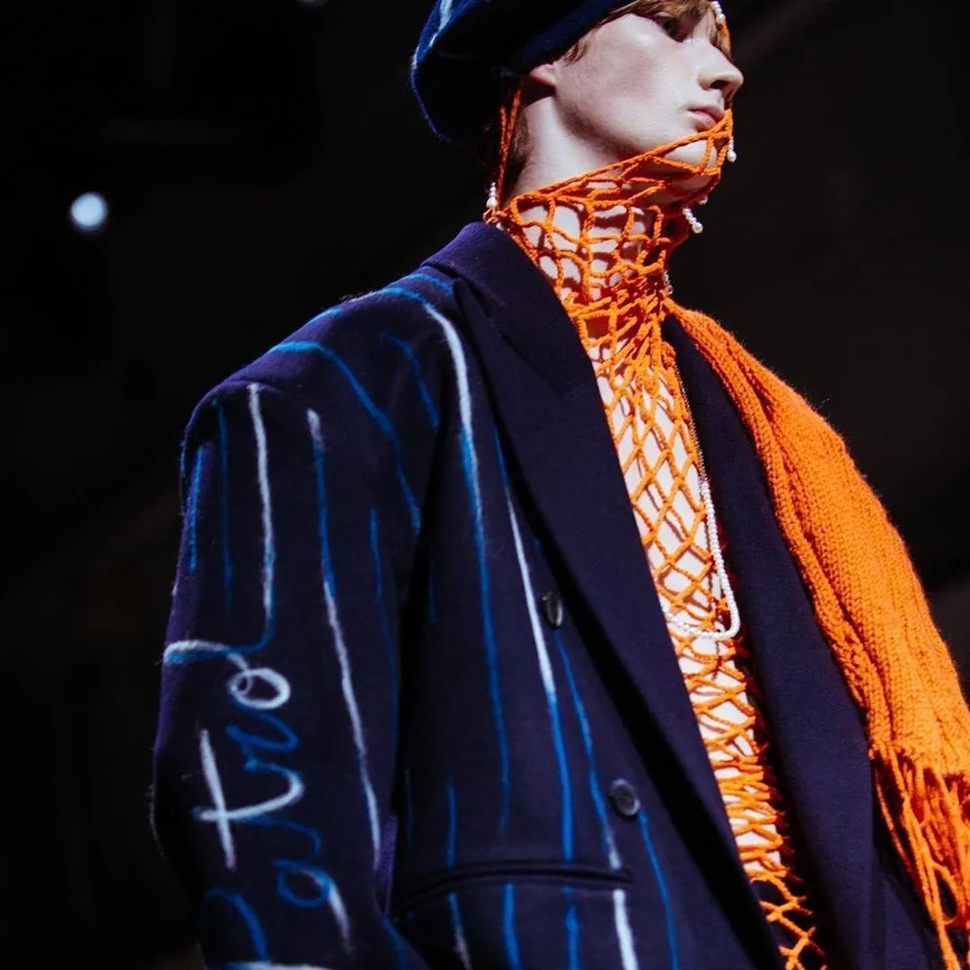 从《高中带货王2》、SMTM 9到本土先锋品牌，探究韩国自上而下的时尚|高中带货王2|韩国|先锋_新浪新闻