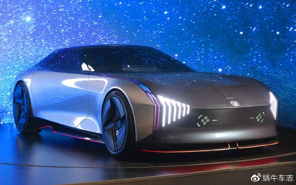 长安全新品牌形象目标锁定BBA！深蓝S7将在法国巴黎时装周发布__财经头条