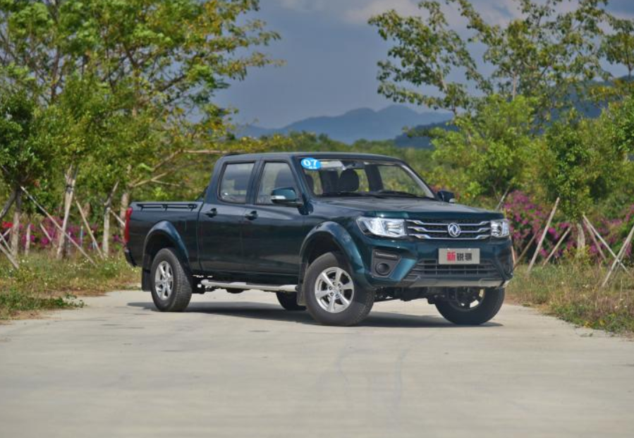 新款日产锐骐上市，提供汽油/柴油版，哪款性价比最高？