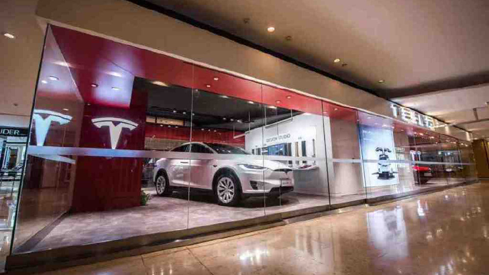 特斯拉或开启造车新势力城市展厅关店潮-新浪汽车