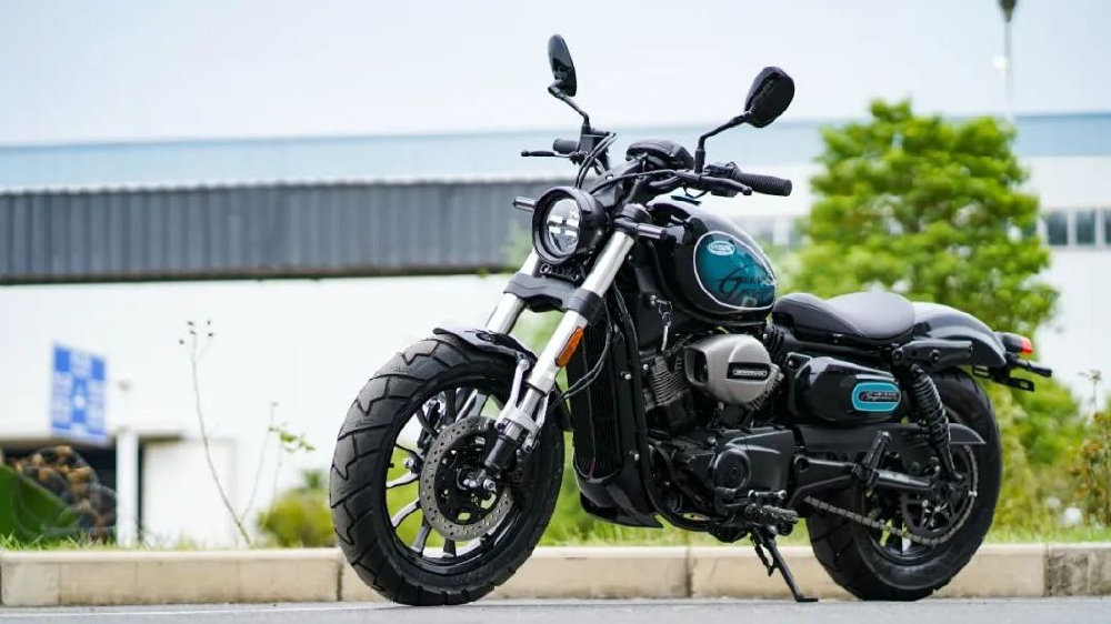 最运动的入门级Bobber巡航，骁胜GV300S炫版车型解读-新浪汽车