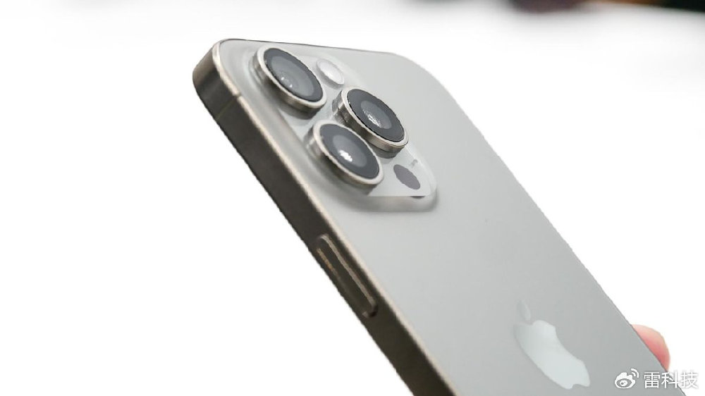 iPhone外观材料回顾：从塑料到金属，从不锈钢到钛合金|塑料|不锈钢|苹果_新浪新闻