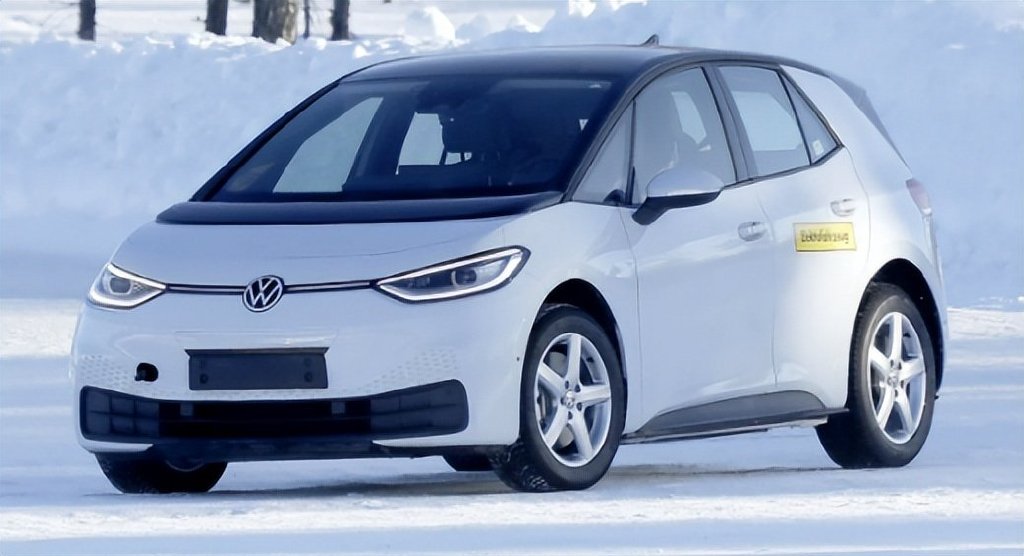 10万买大众纯电？ID.2谍照曝光接班POLO，续航190-300公里