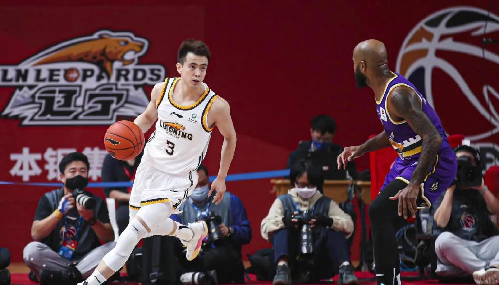 CBA最新积分榜！辽宁第二追浙江，广东战绩超首钢进前八宁波垫底