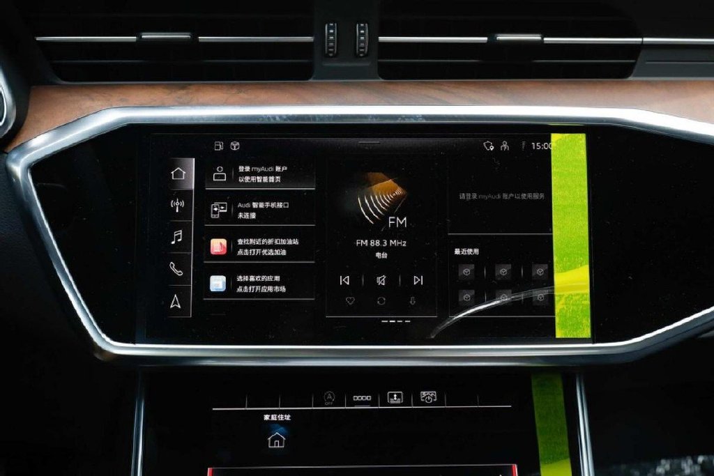 德系豪华与国产新势力之争，奥迪A6L对比蔚来ET7，谁更胜一筹？-新浪汽车