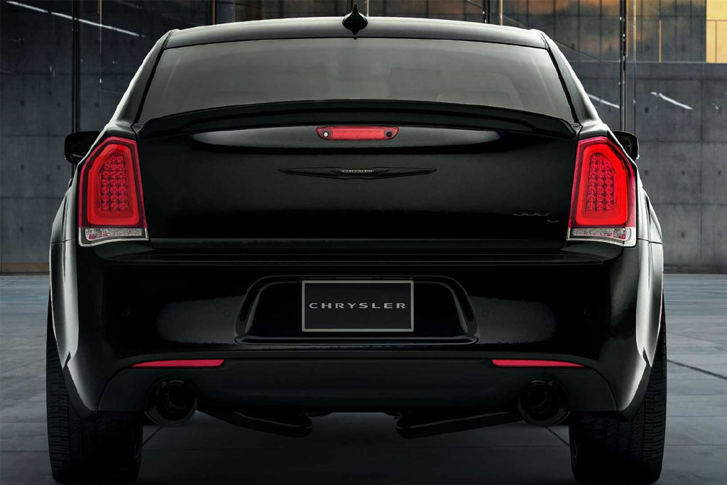 HEMI发动机绝唱 2023年克莱斯勒300S将限量发售-新浪汽车