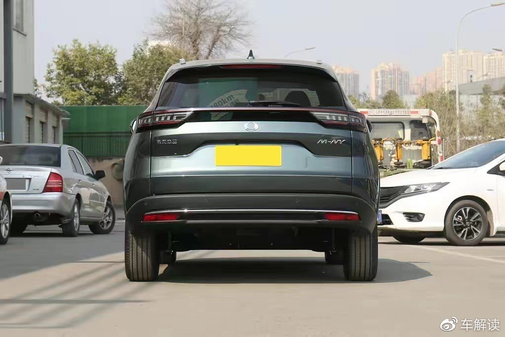 解读东风本田M-NV顶配，售价15.98万，纯电续航480km，能考虑吗？-新浪汽车