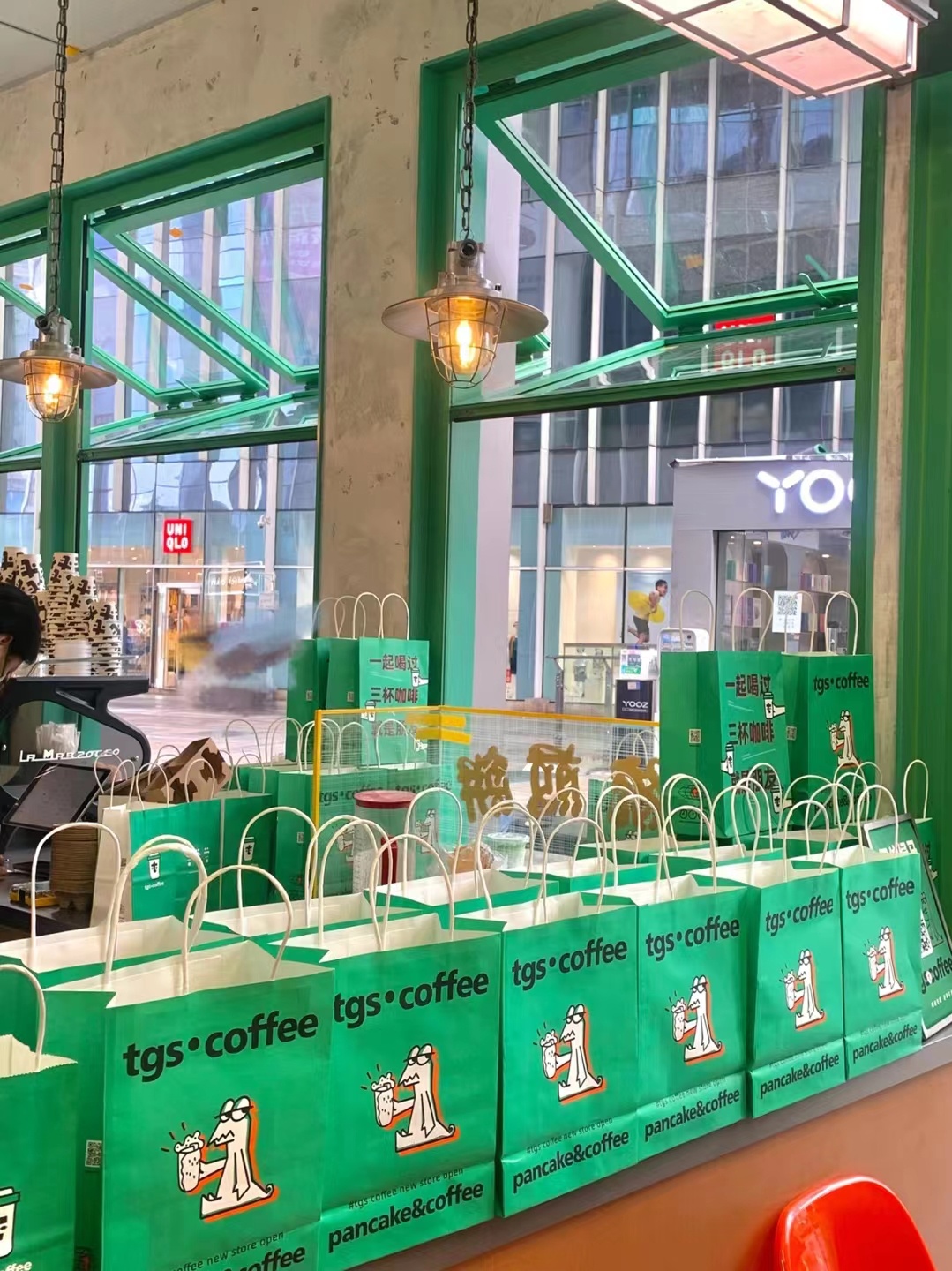 Hey 煎饼果子咖啡来①套 tgs coffee · 梦时代新店……