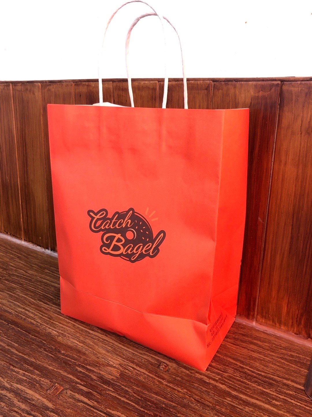 周末打卡了北京超火的catch bagel，费城壮汉稍微有点油……