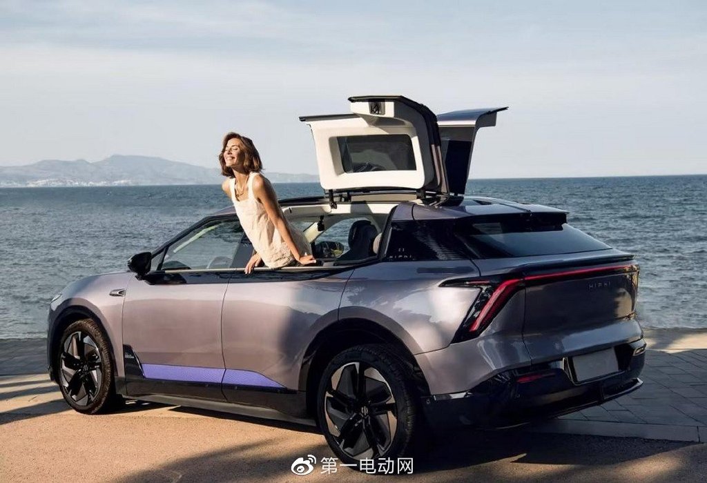 高合HiPhi Y内饰首曝，将于7月15日全球发布-新浪汽车