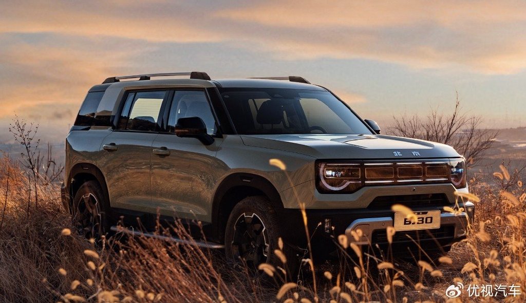 全新北京BJ30e官图发布，造型霸气硬朗，搭载1.5T混动系统-新浪汽车