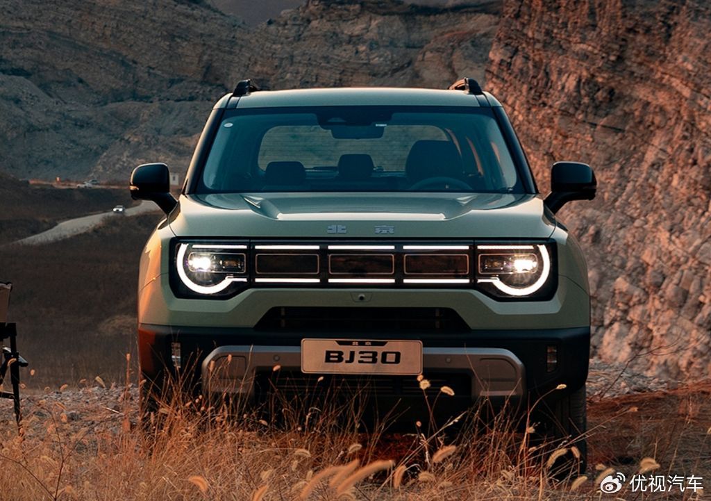 全新北京BJ30e官图发布，造型霸气硬朗，搭载1.5T混动系统-新浪汽车