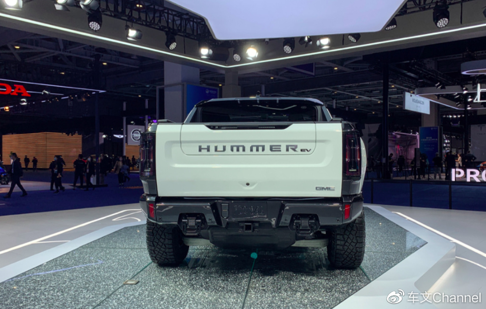 海外实拍悍马HUMMER EV，订单超9万辆，3秒内破百，何时引进国内-新浪汽车
