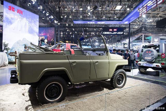 中国SUV祖师爷：北汽212狙击手新款是坦克300半价-新浪汽车