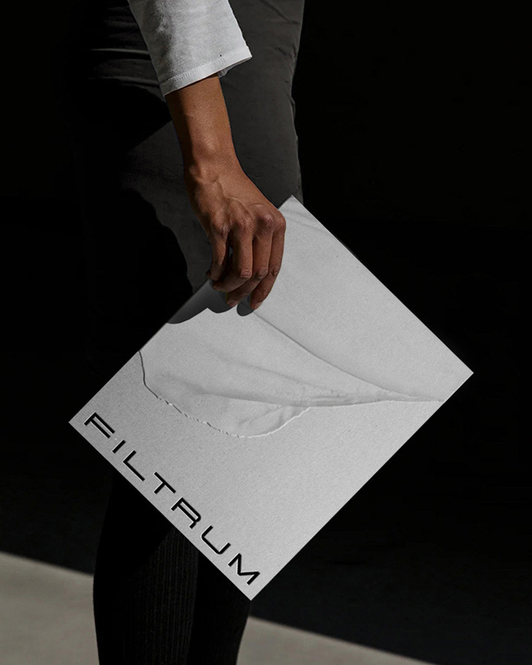 FILTRUM 品牌形象logo设计和VI设计