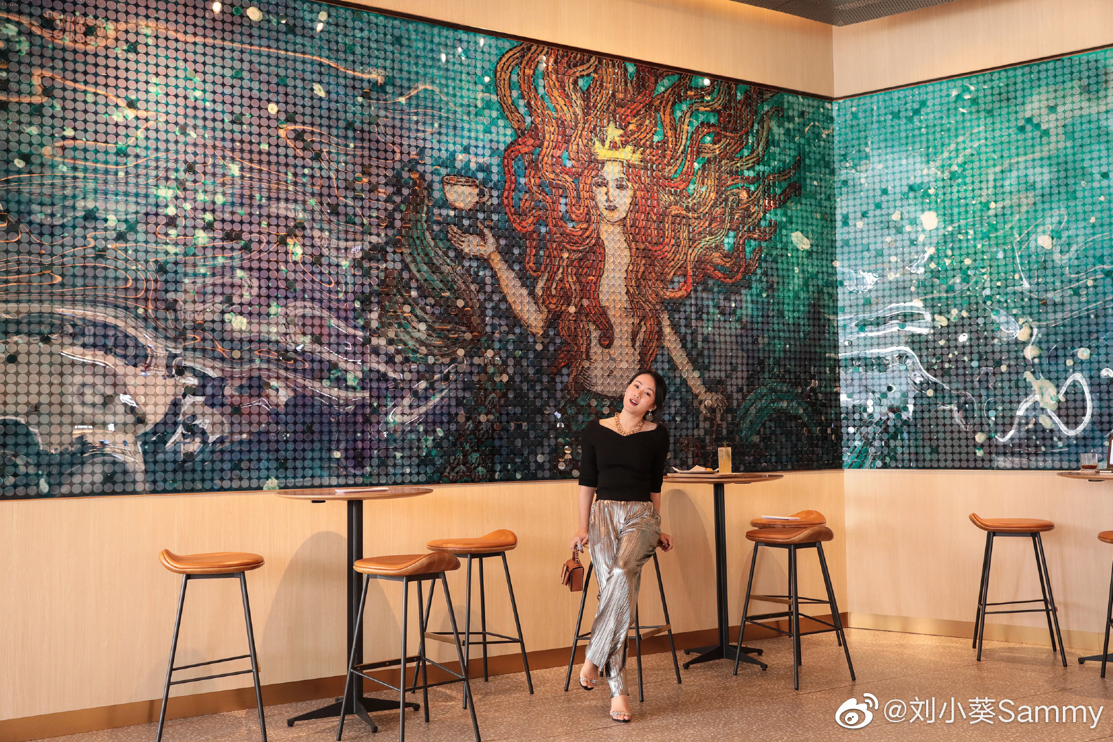 美国都市社会学家雷·奥登伯格在《绝好的地方》一书中曾经提出过“第