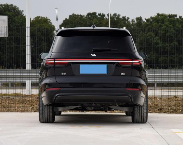 “单打独斗”的理想ONE，为何能成最受欢迎的中大型SUV？