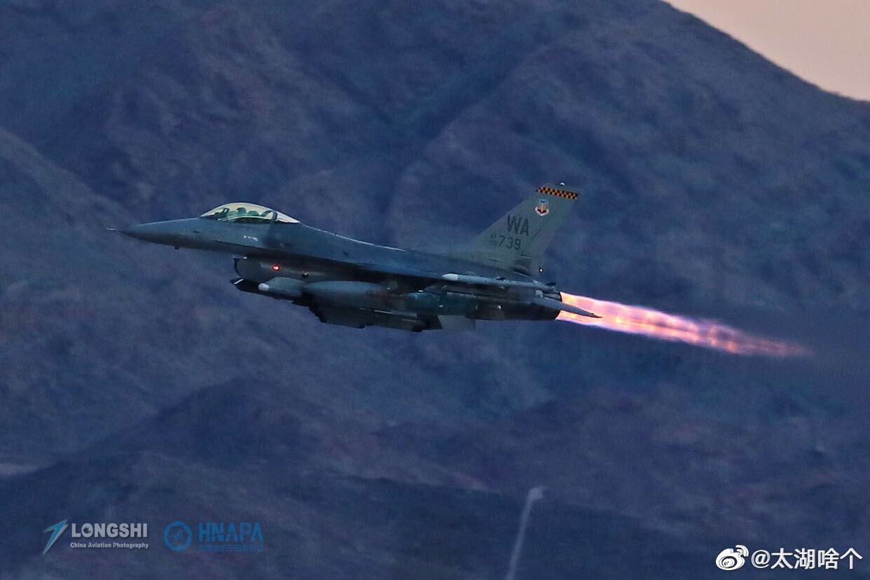 美国洛克希德马丁公司的F-16战隼是世界上现役装备数量最多的战斗机