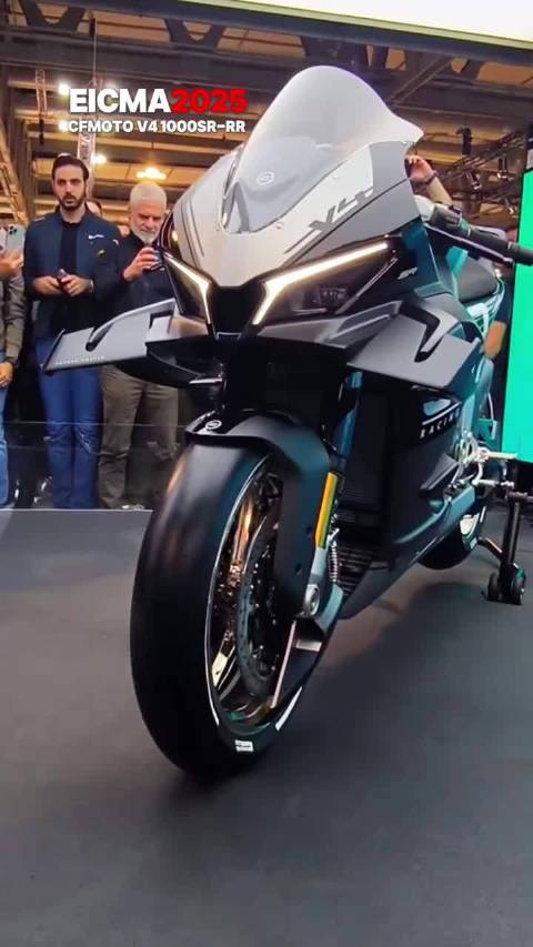2025米兰车展｜春风公升级V4 1000SR-RR|改装案例|汽车视频|车展_新浪新闻