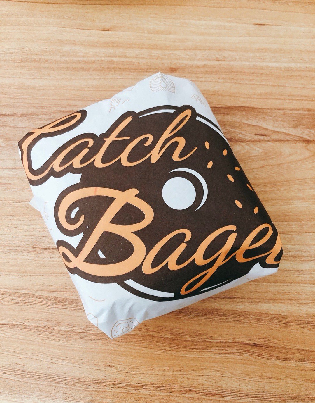 周末打卡了北京超火的catch bagel，费城壮汉稍微有点油……