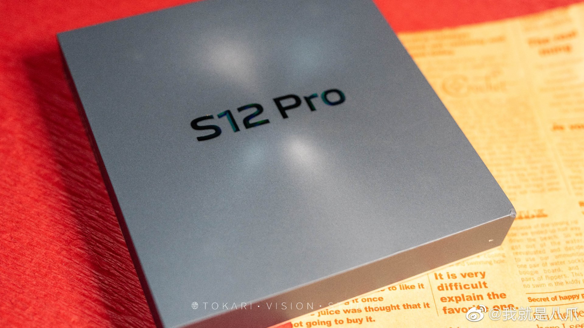 S12 Pro也到了。 背壳的手感真的好舒服，而且厚度也更舒服……__财经头条