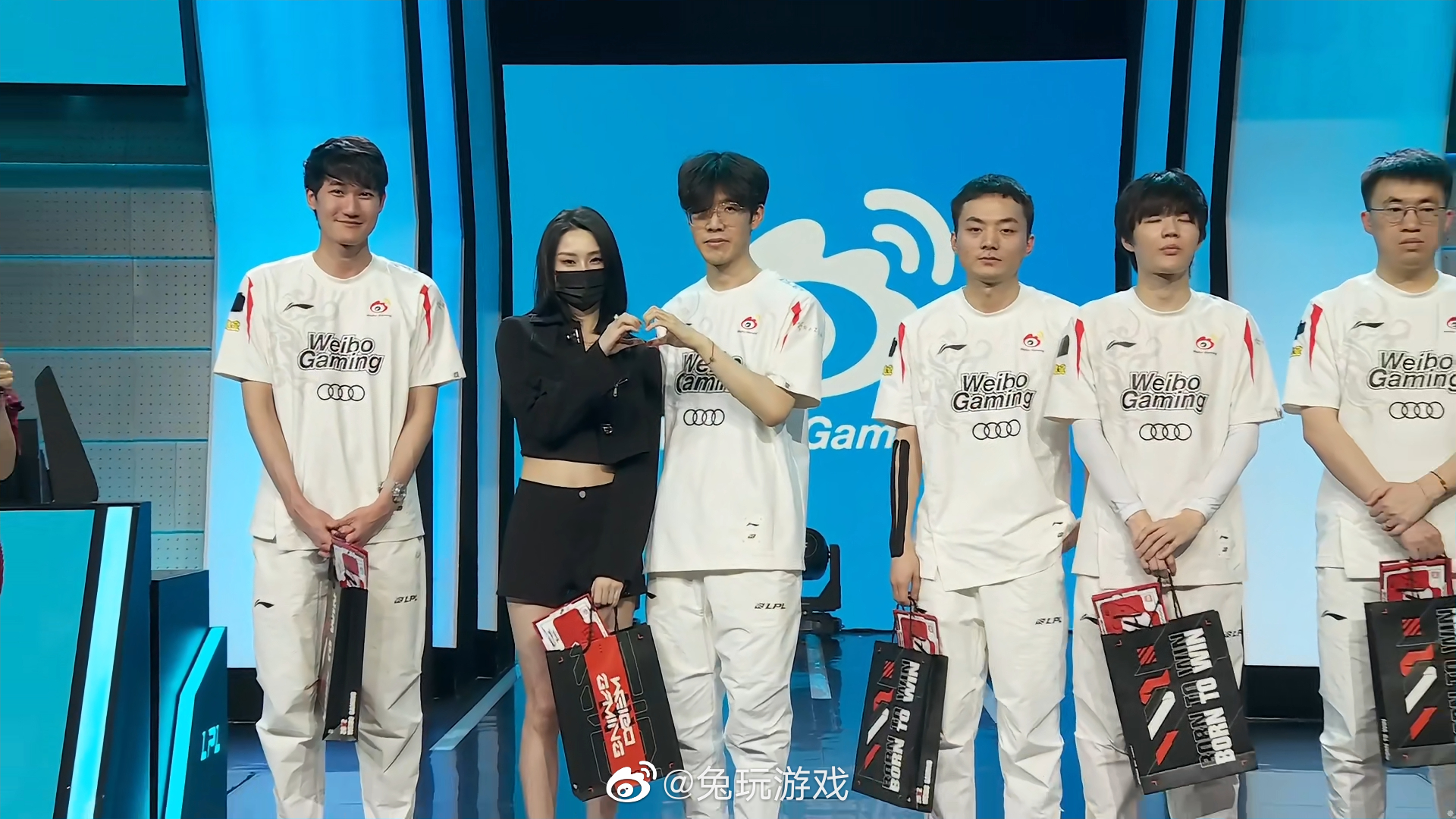 TheShy四连比心W9D6：WBG 2-0 NIP