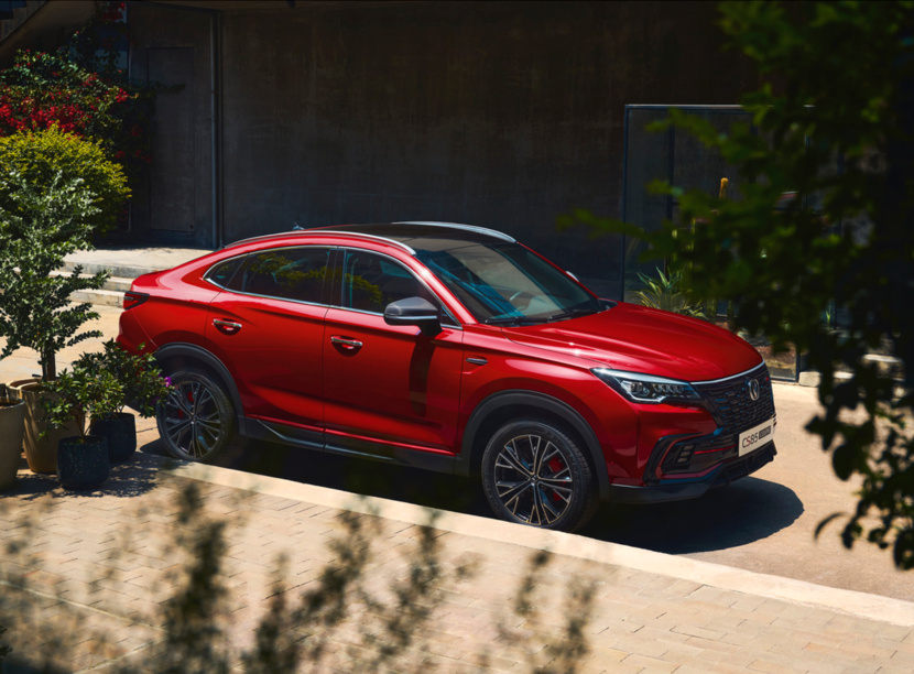 长安2023款CS85COUPE正式上市，升级是全面的__财经头条