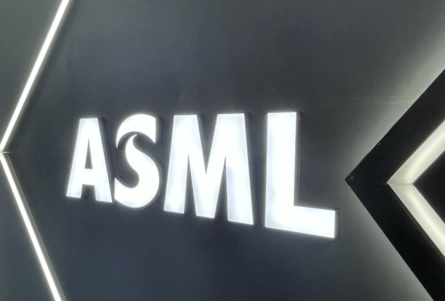 ASML：美国新禁令对光刻机出口不会产生太大影响__财经头条