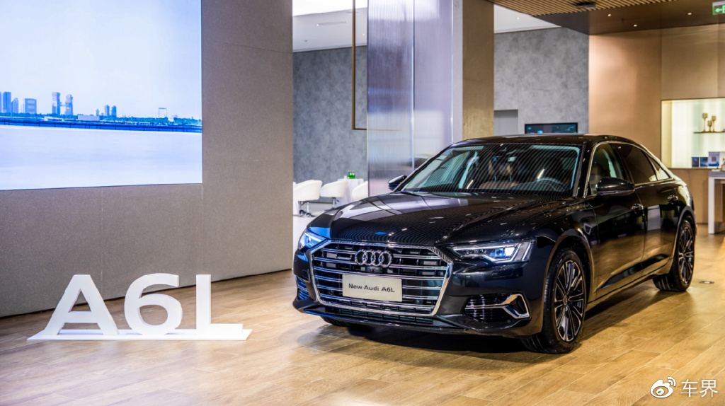 同奔驰E、宝马5系差距逐步拉大，奥迪A6L没落了？-新浪汽车