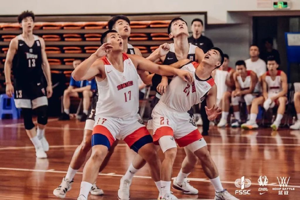 从CJBL到CHBL，篮战时代的初高中校园篮球联赛长啥样？|篮球|联赛|校园_新浪新闻