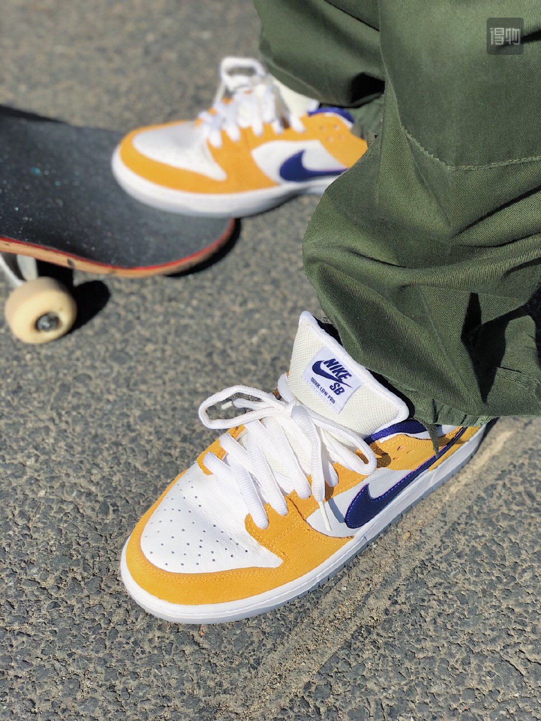 提前看看这双 SB Dunk Low Pro 紫金配色实物如何吧5月1日发售可不要__财经头条