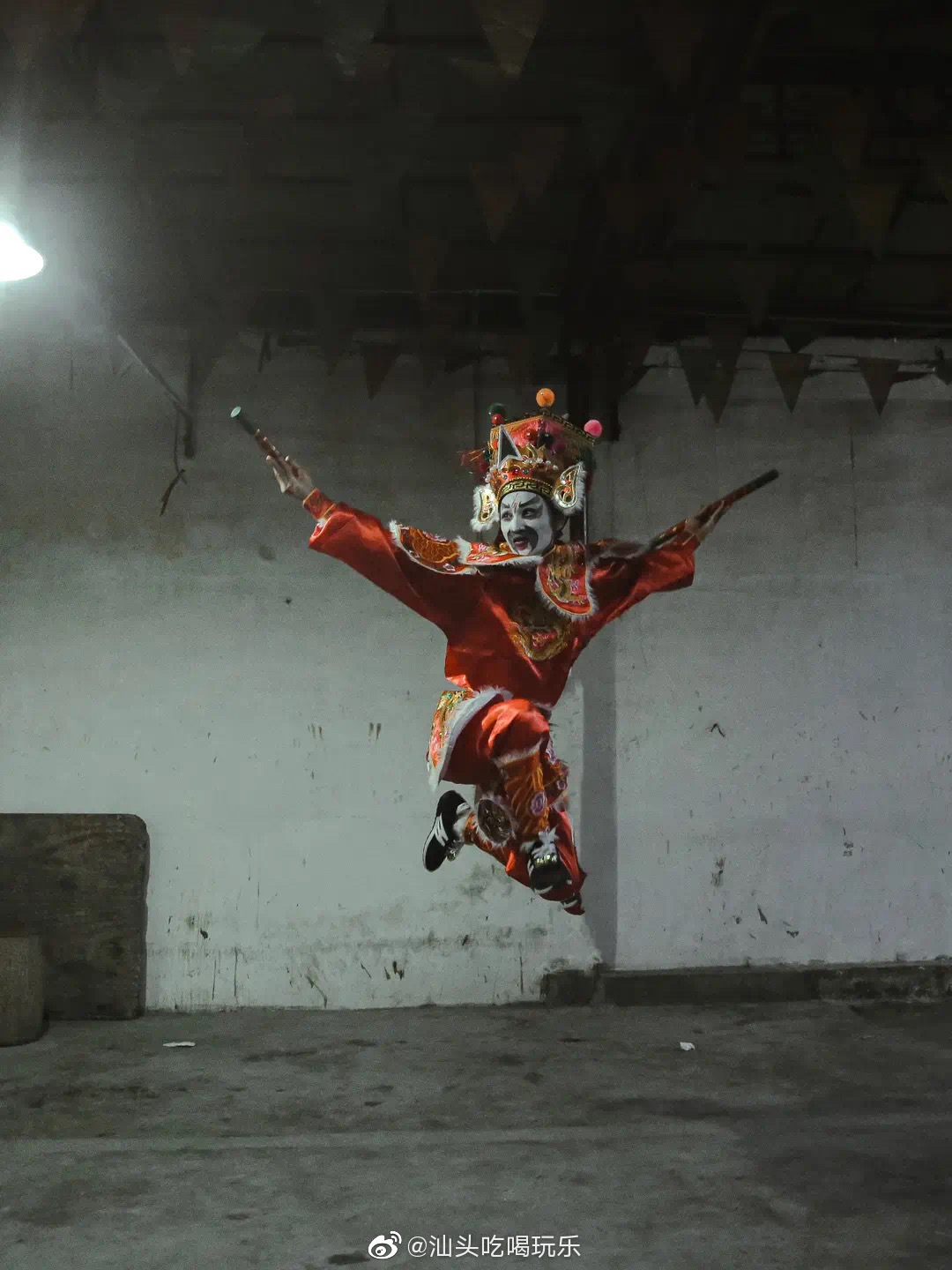 潮汕英歌舞“脸谱”。__财经头条