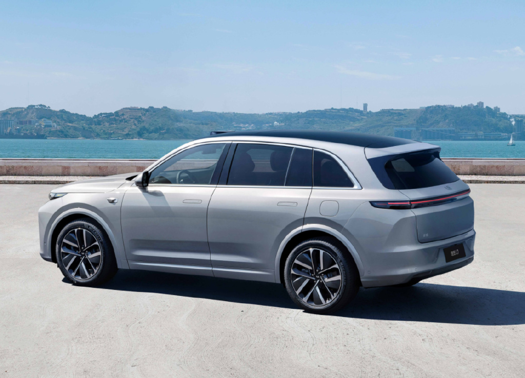 外观内饰套娃L9！理想L7/L8双车上市：售33.98万元/35.98万元起__财经头条